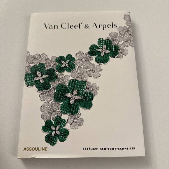Van Cleef & Arpels | Other | Legend Of Van Cleef Arpels Berenice ...